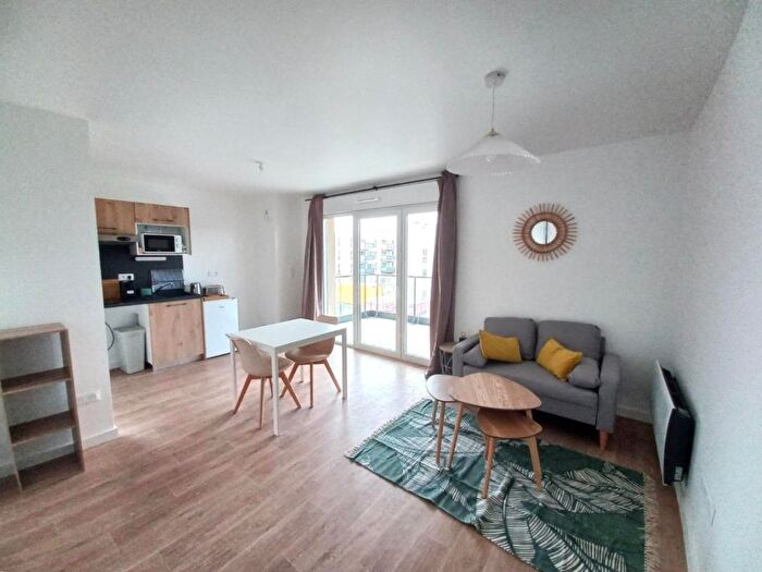 Appartement à louer - Laval, Le Bourny - 2 pièces - 1 chambre