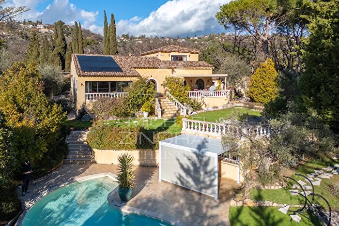 Maison à vendre - Fayence - 10 pièces - 6 chambres