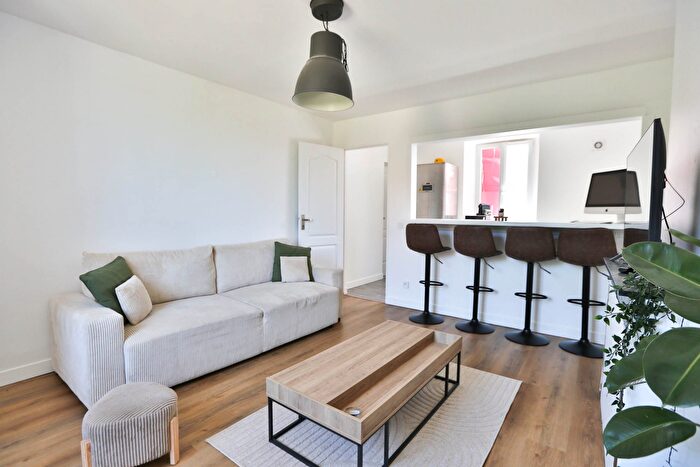 Ferrières-en-Brie : Appartement 2 pièces à vendre