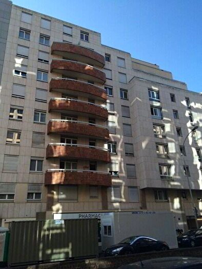 Appartement à louer - Gambetta, Courbevoie - 1 pièce