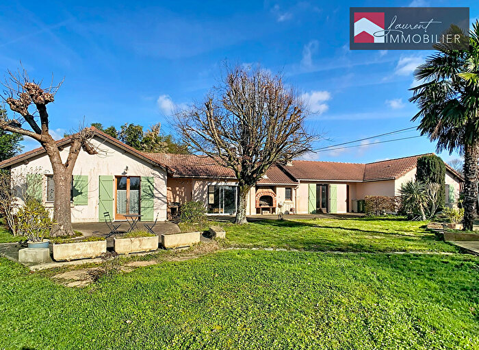 Maison à vendre - Chevroux - 7 pièces - 4 chambres