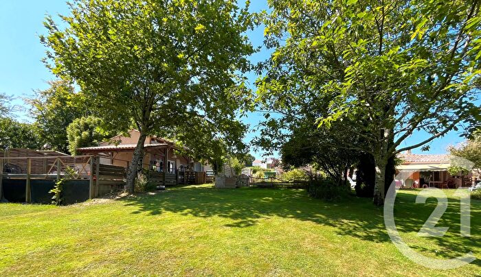 Maison à vendre - Saint-Révérend - 9 pièces - 5 chambres