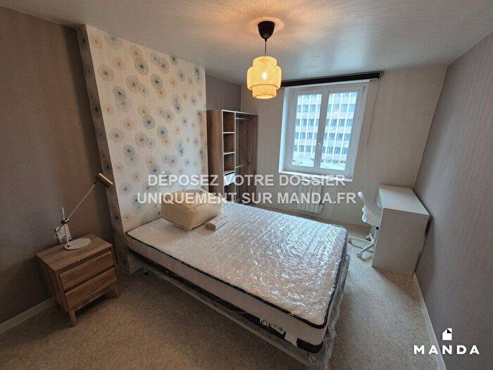 Appartement à louer - Colline des Pères-Tardy, Saint-Étienne - 4 pièces - 3 chambres