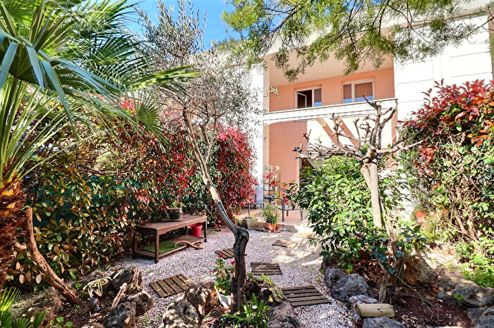 Appartement à vendre - Fréjus, Villeneuve - 4 pièces - 3 chambres