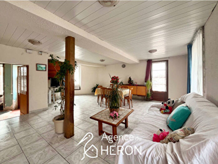 Maison à vendre - Bromeilles - 5 pièces - 4 chambres