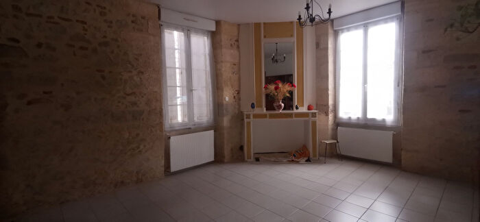 Appartement à louer - Sainte-Bazeille - 2 pièces - 1 chambre