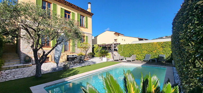 Maison à vendre - La Roquette-sur-Siagne - 4 pièces - 2 chambres