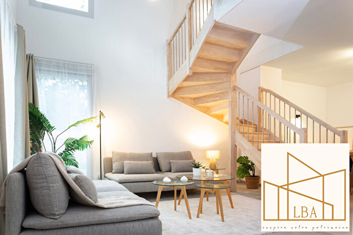 Appartement à vendre - Marseille e , Saint-Tronc - 5 pièces - 4 chambres