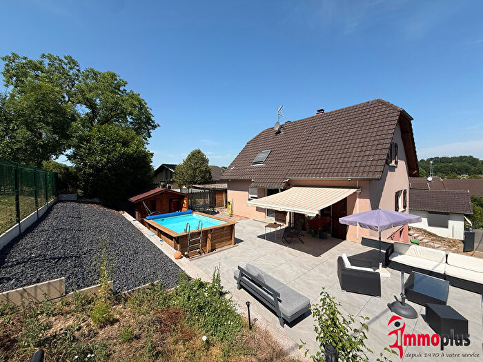 Maison 7 pièces à Blotzheim, à vendre