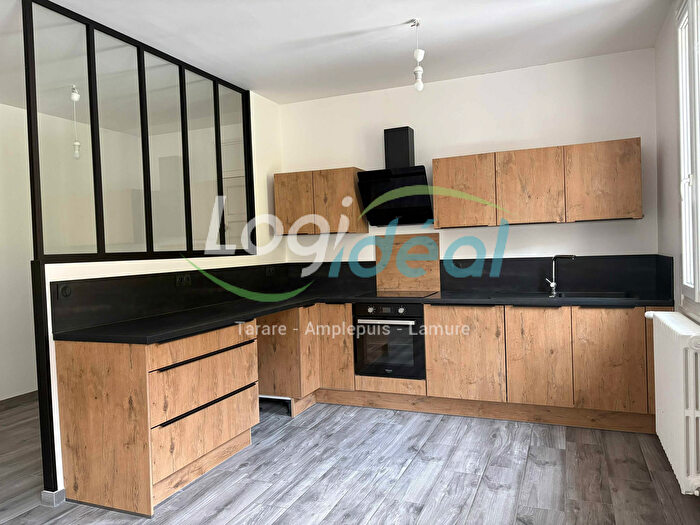 Appartement à louer - Lamure-sur-Azergues - 4 pièces - 3 chambres