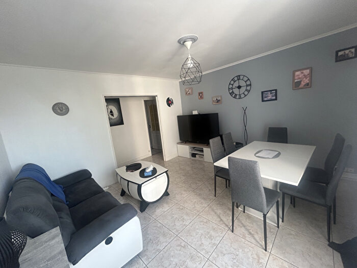 Appartement 3 pièces à vendre - Étampes, Guinette