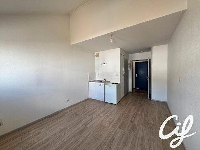 Appartement à louer - Nantes, Cité des Congrès, Champs de Mars - 1 pièce