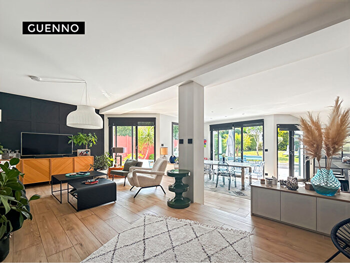 Maison à vendre - Quartiers Sud-Est, La Poterie - 6 pièces - 4 chambres