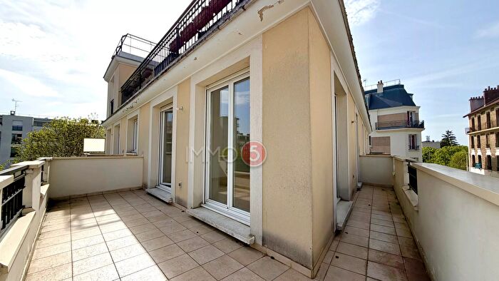 Appartement 4 pièces à vendre - Villemomble, Centre-ville, Orangerie