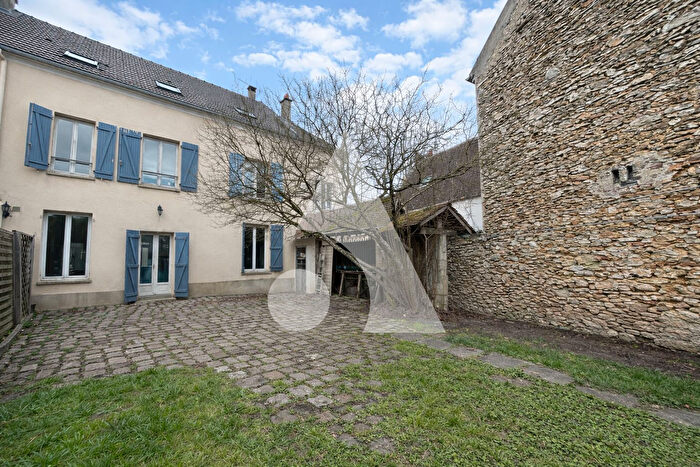 Maison à vendre - Amillis - 6 pièces - 3 chambres