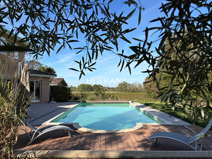 Maison à vendre - Génissac - 5 pièces - 3 chambres