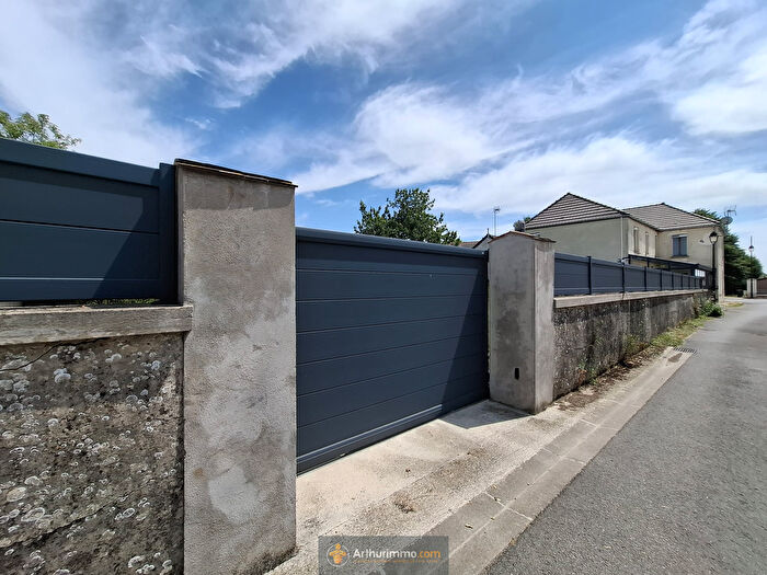 Maison à vendre - Cerneux - 9 pièces - 5 chambres