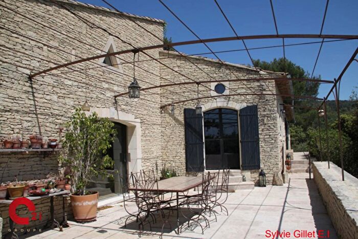 Maisons à vendre et appartements à louer - 1