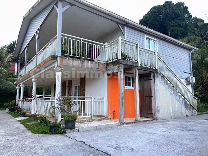 Maison à vendre - Le Lorrain - 8 pièces - 6 chambres