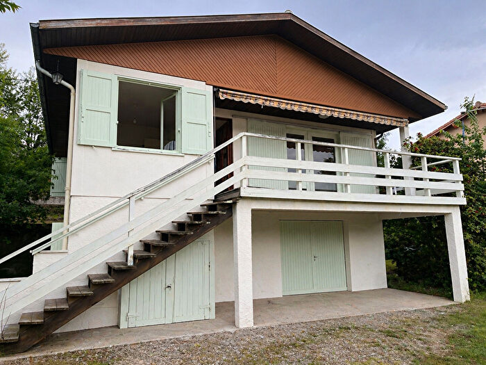 Maison 5 pièces à vendre à Serres-sur-Arget