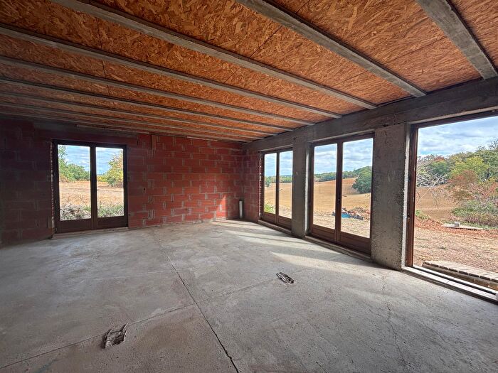 Maison 5 pièces à vendre à Roquepine