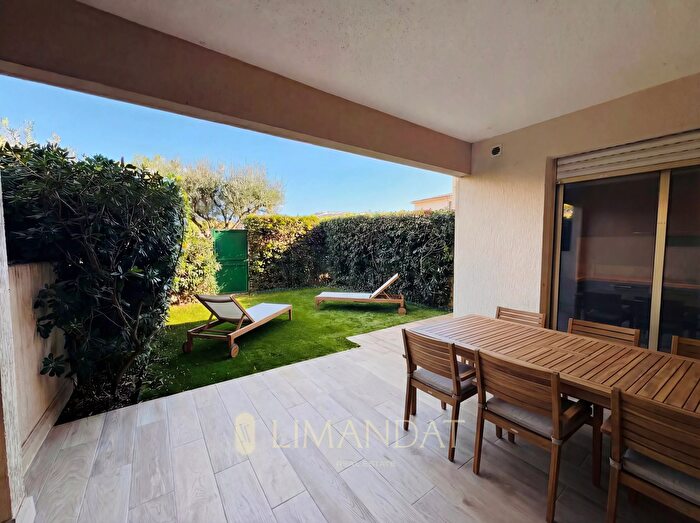 Appartement à vendre - Antibes, Rastines, Super Antibes, Laval, La Fontonne - 3 pièces - 2 chambres