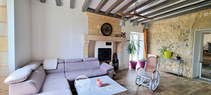 Charcé-Saint-Ellier-sur-Aubance - Maison 6 pièces à vendre
