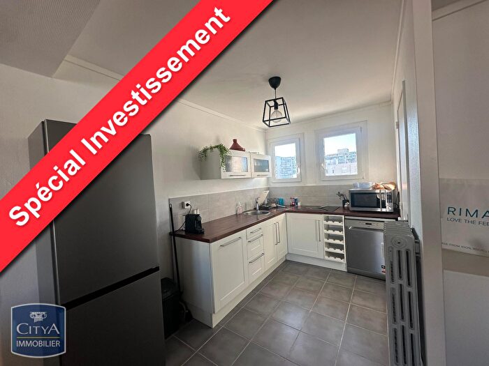 Appartement à vendre - Saint-Étienne, Saint-Roch, Vivaraize, Valbenoite, Centre Deux - 3 pièces - 2 chambres