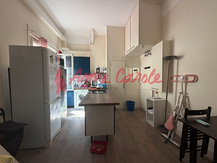 Appartement 2 pièces à Joinville-le-Pont, Centre-ville, à vendre