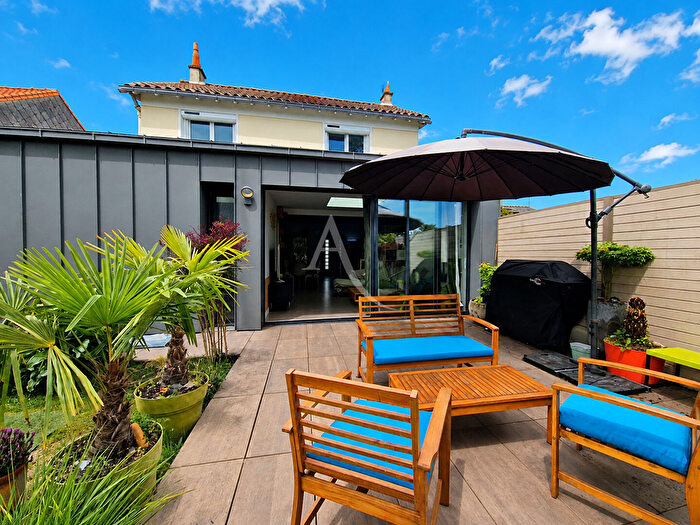 Maison 5 pièces à vendre - Saint-Sébastien-sur-Loire, Ouest