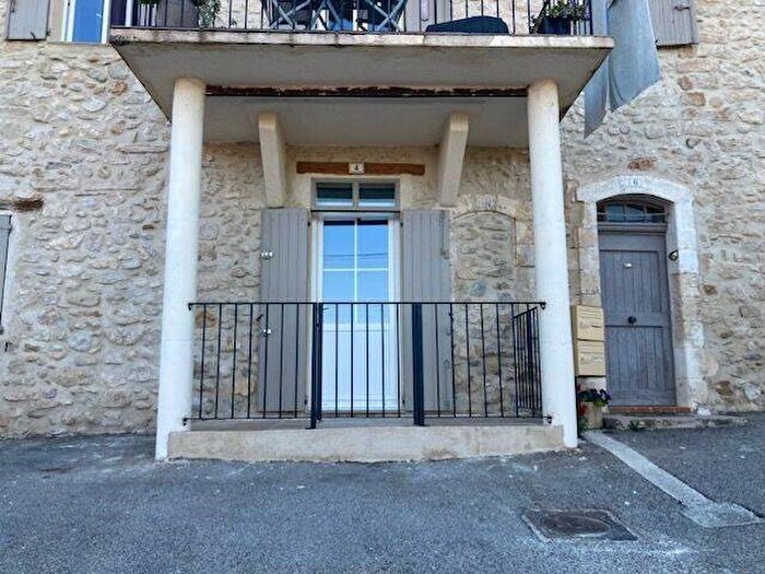 Volx : Appartement 2 pièces à louer