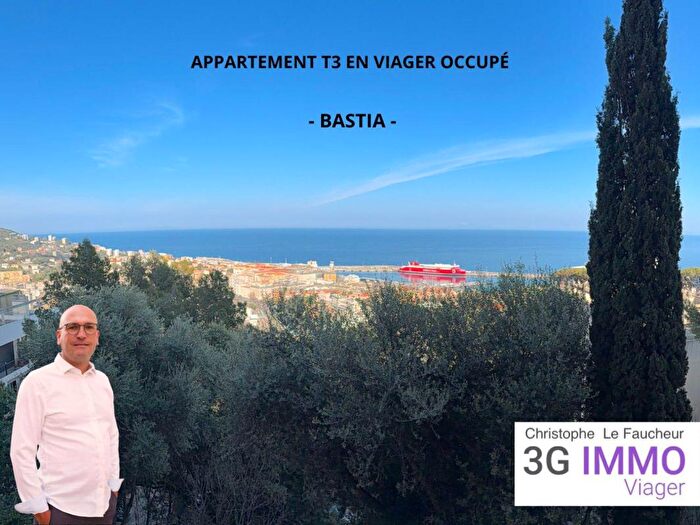 Appartement à vendre - Bastia, Centre-ville, Cardo - 3 pièces - 2 chambres