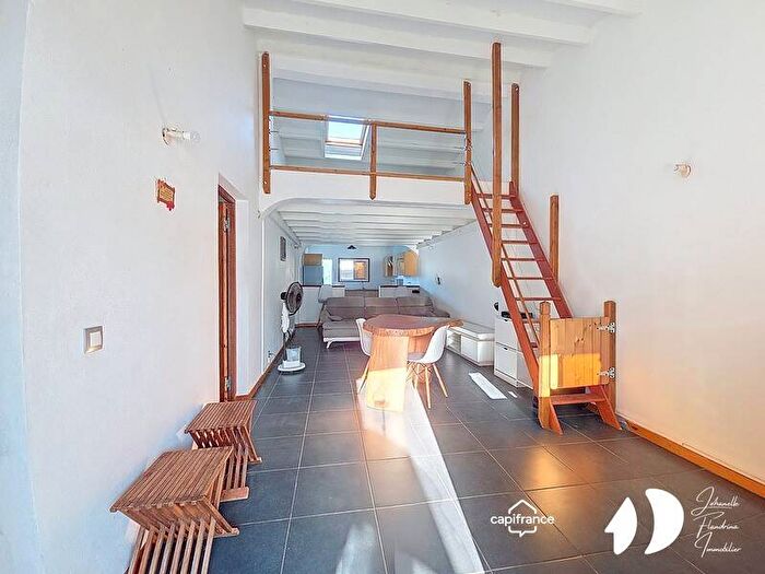 Maison à louer - Les Abymes - 5 pièces - 3 chambres