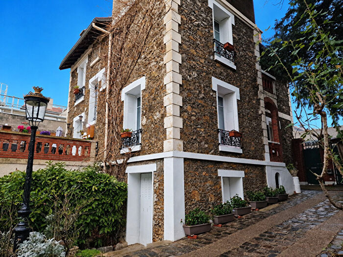 Maison 12 pièces à Villejuif, Centre-ville, à vendre