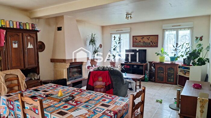 Nesle : Maison 7 pièces à vendre