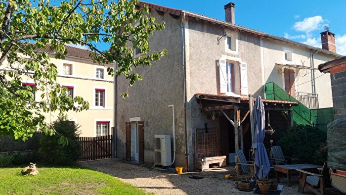 Saint-Pardoux-la-Rivière : Maison 5 pièces à vendre