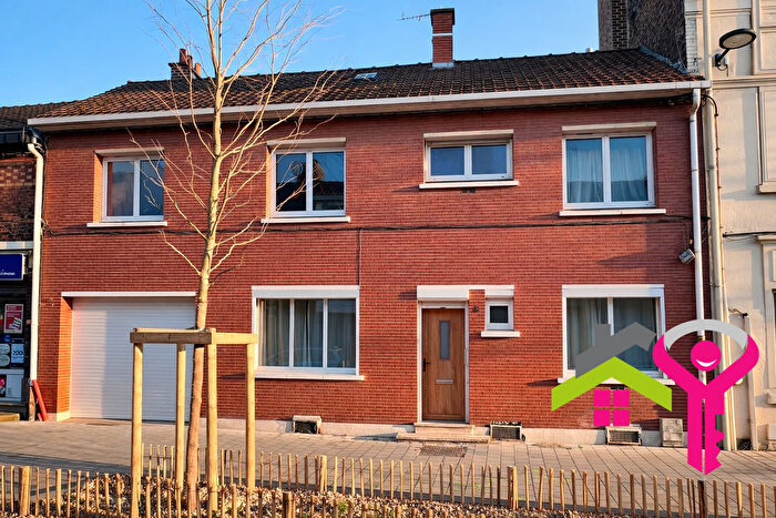 Maison à vendre - Denain - 4 pièces - 3 chambres