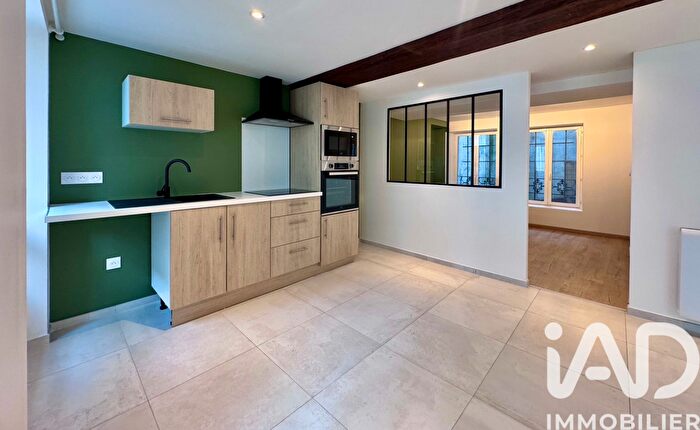 Appartement à vendre - Auxerre, Centre-ville - 2 pièces - 1 chambre