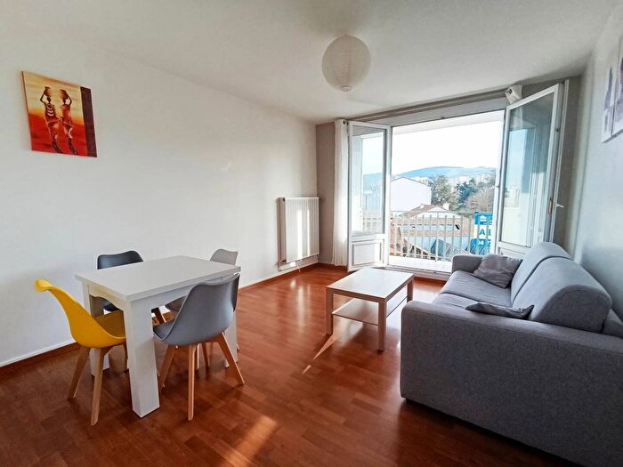 Appartement à louer - Bellevue-Solaure, Saint-Étienne - 3 pièces - 2 chambres