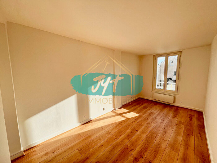 Appartement 1 pièce à Sarcelles, Village, Chauffour, à louer