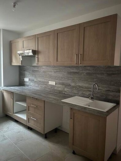 Appartement à louer - Tourves - 2 pièces - 1 chambre