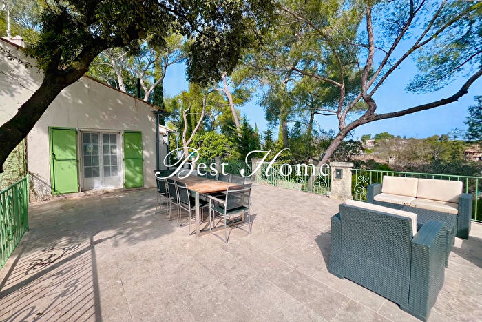 Maison à vendre - Nîmes, Valdegour - 6 pièces - 5 chambres