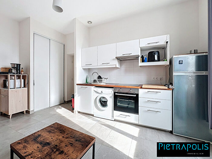 Oullins : Appartement 2 pièces à vendre