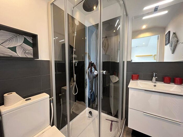 Centre, Angers : Appartement 1 pièce à louer