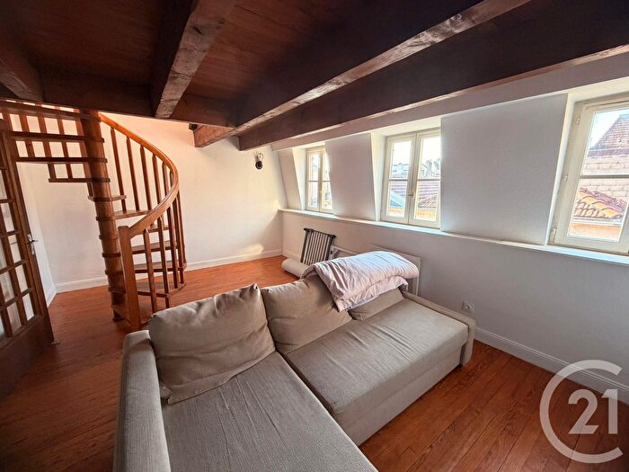 Appartement à louer - Metz, Centre-ville - 2 pièces - 1 chambre