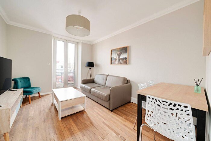 Appartement à louer - Haussonville-Blandan-Donop, Nancy - 3 pièces - 2 chambres