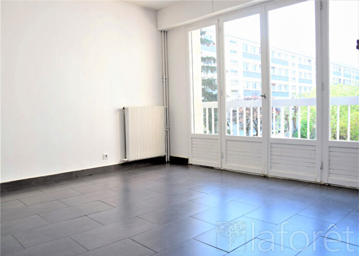 Appartement 1 pièce à Le Chesnay, Tartre, à louer