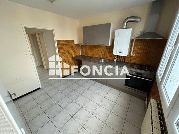 Appartement à louer - Chony, Bourg-lès-Valence - 3 pièces - 2 chambres