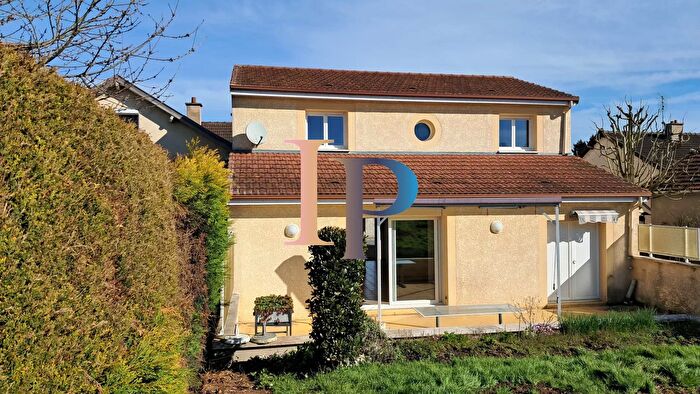 Maison à vendre - Paray-le-Monial - 5 pièces - 3 chambres