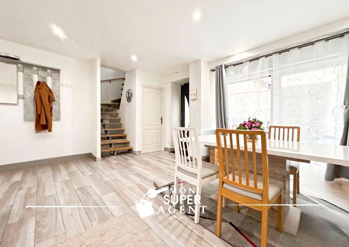 Maison à vendre - Melun, Saint-Liesne - 4 pièces - 3 chambres